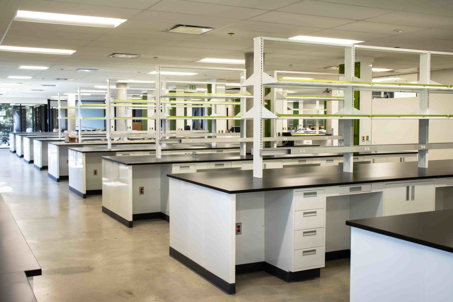 Lab Furniture: Exploring Design, Materials, and Operational Impact - OnePointe Solutions