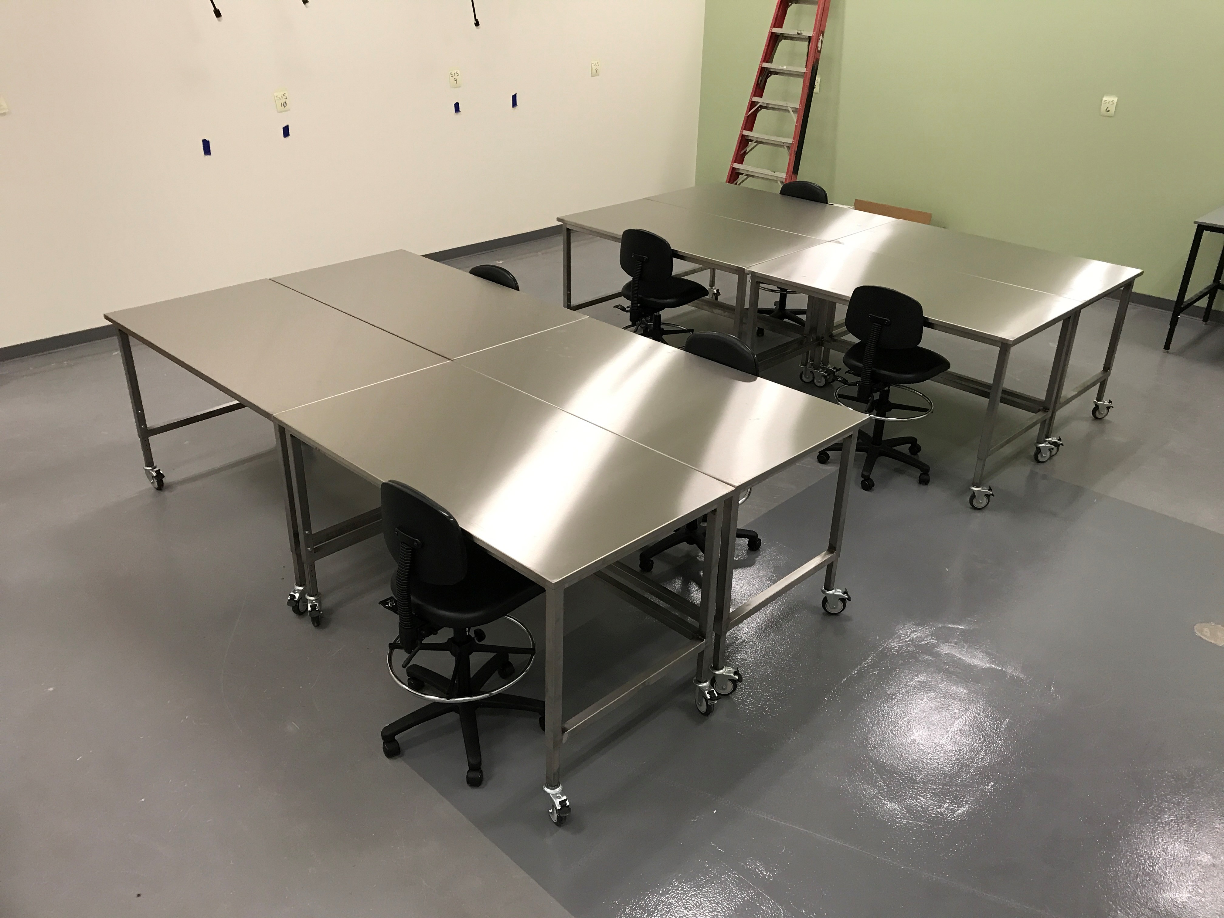 Stainless Steel Tables | USA Made | Onepointe Solutions