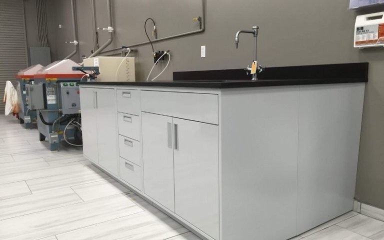 Food and Beverage Lab Design - OnePointe Solutions